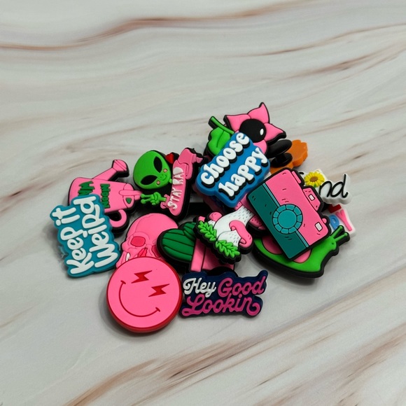 Accessories | 18 Random Jibbitz | Poshmark